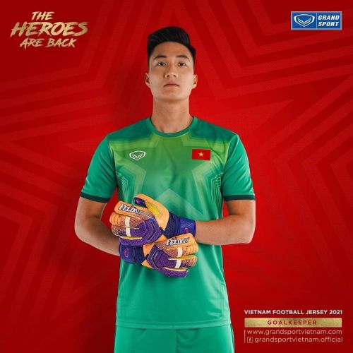 Vietnam 2020 Away Kit