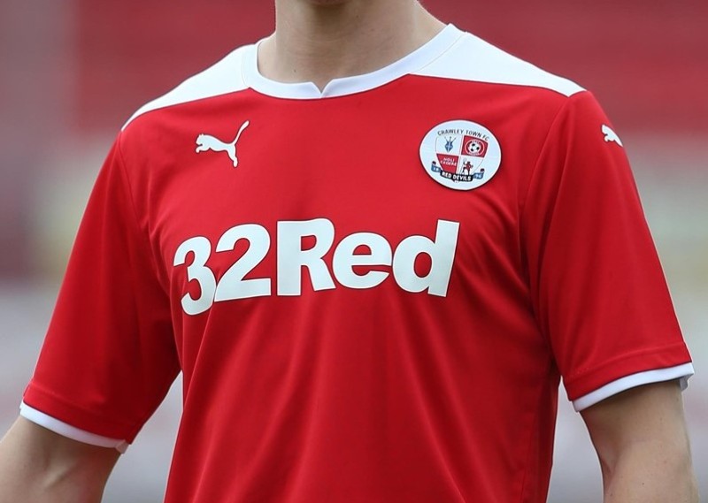 Crawley Town 2014-15 Home Kit