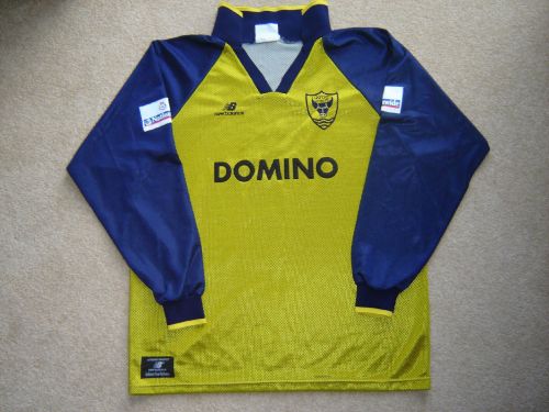 Oxford United 2000-01 Kits