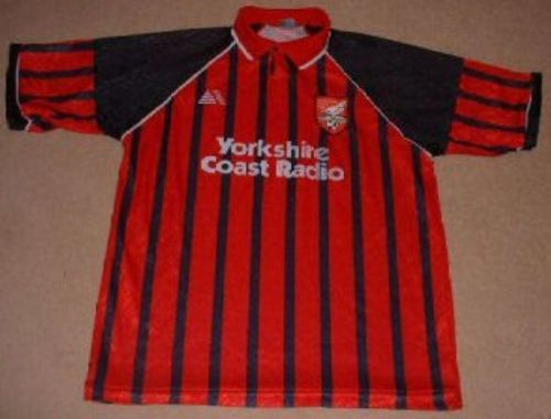 Pendle 1995-96 Kits
