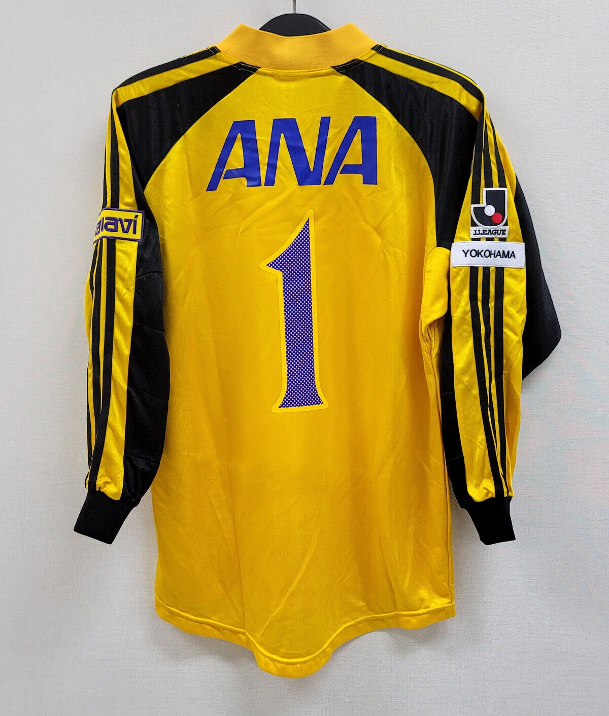 Yokohama F. Marinos 1999 GK Kit