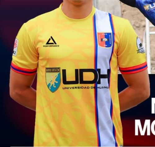 Performance 2023 Seragam