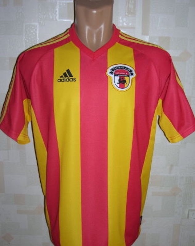 Alania Vladikavkaz 2002 Home Kit