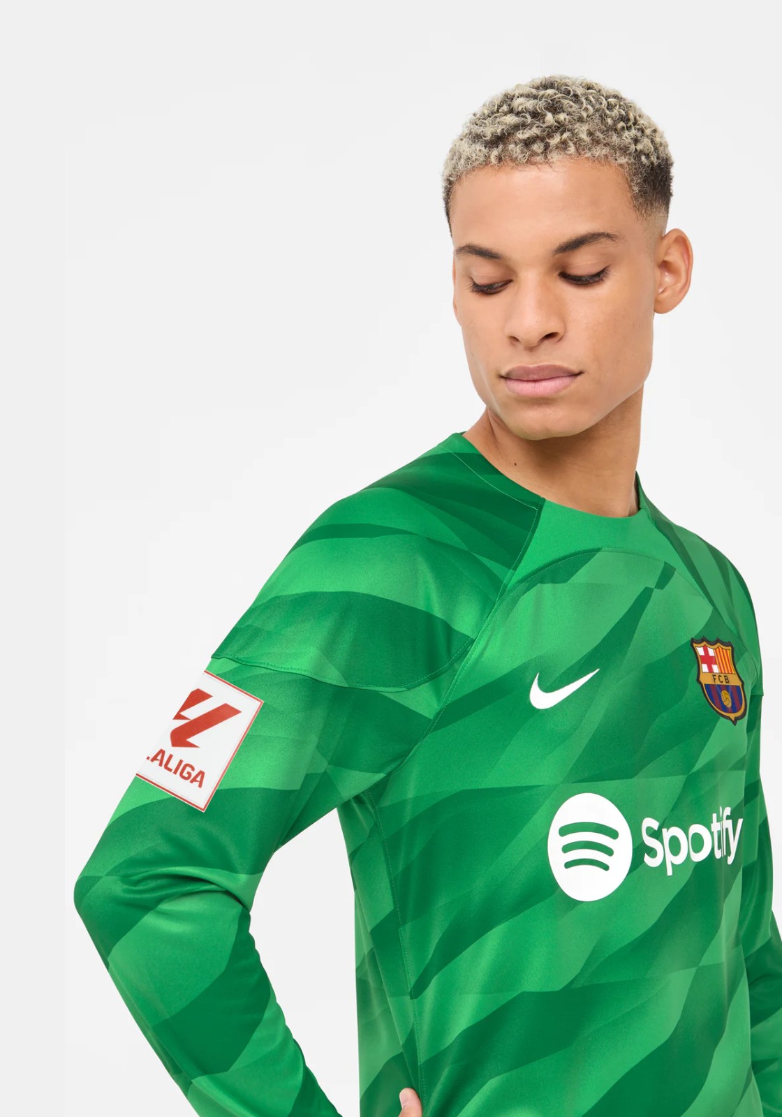 FC Barcelona 2023-24 GK 1 Kit