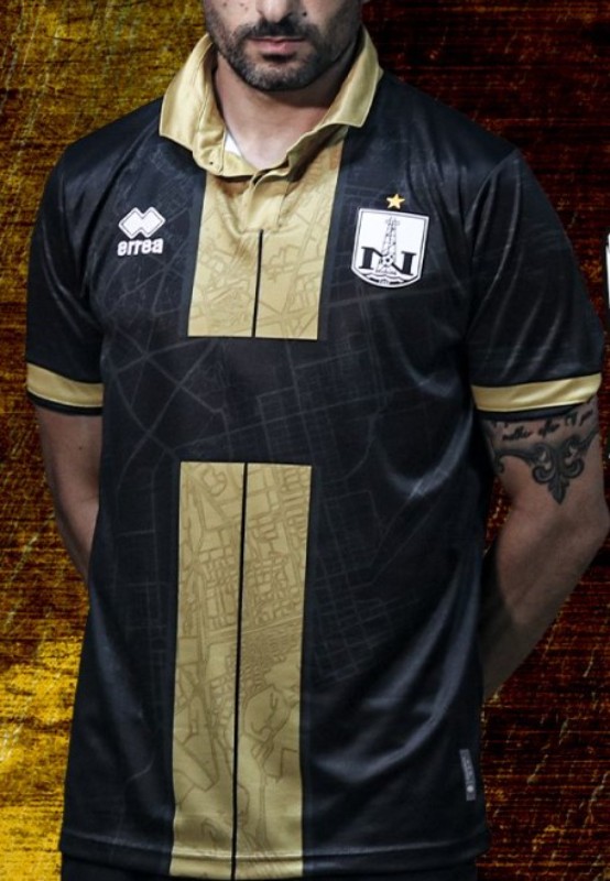 Neftchi Baku Trikot-Historie - Football Kit Archive