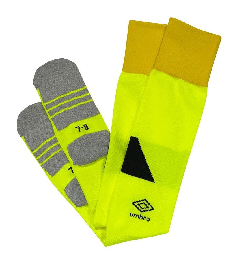 Hearts 2023-24 GK Home Kit