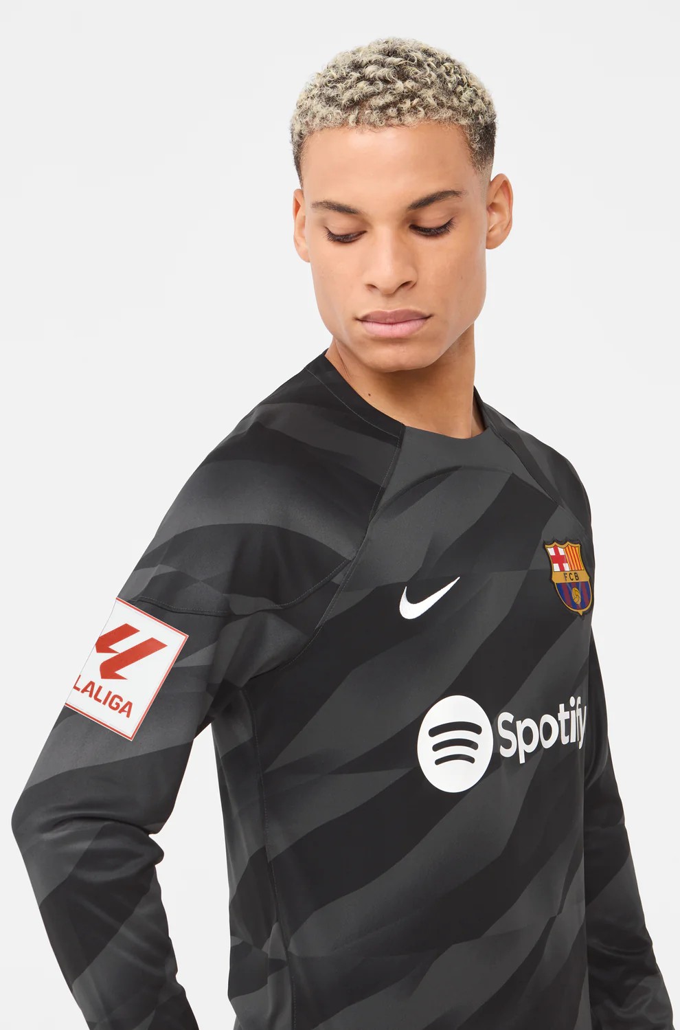 FC Barcelona 2023-24 GK 2 Kit