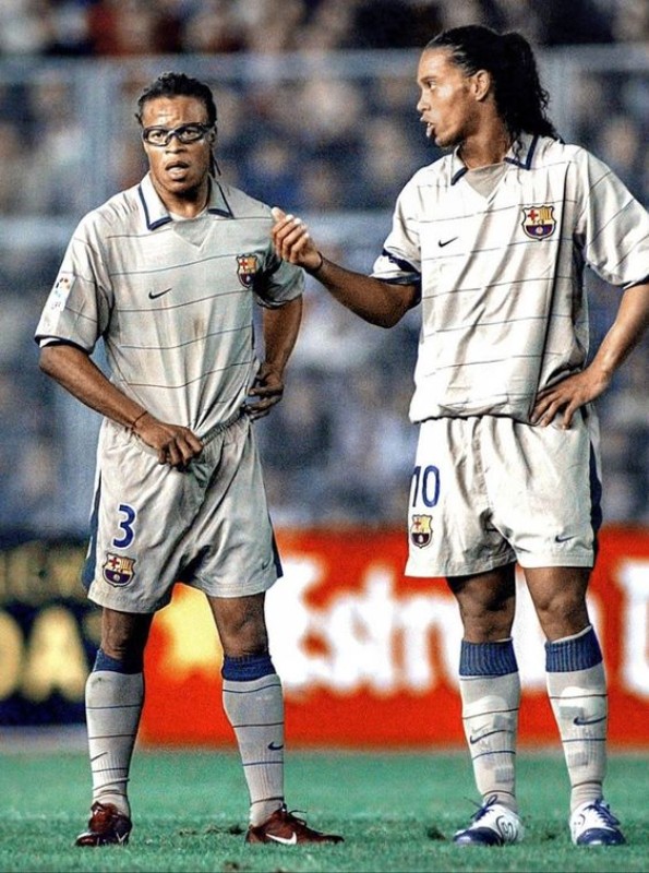 FC Barcelona 2004-05 Third Kit