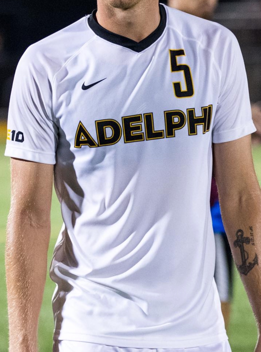 Adelphi Panthers 2023-24 客场球衣