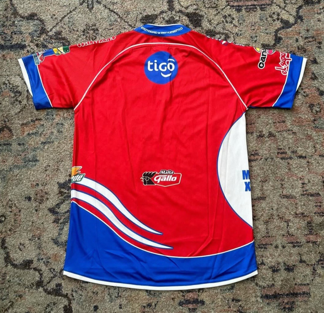 CSD Xelajú MC 2010-11 Home Kit