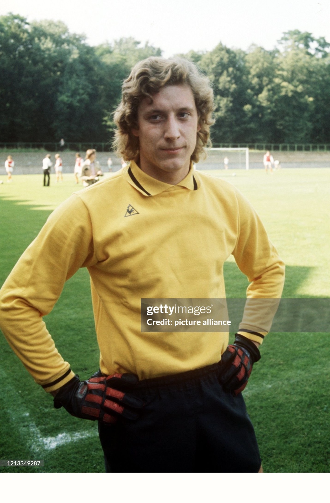 1. FC Köln 1974-75 GK 1 Kit