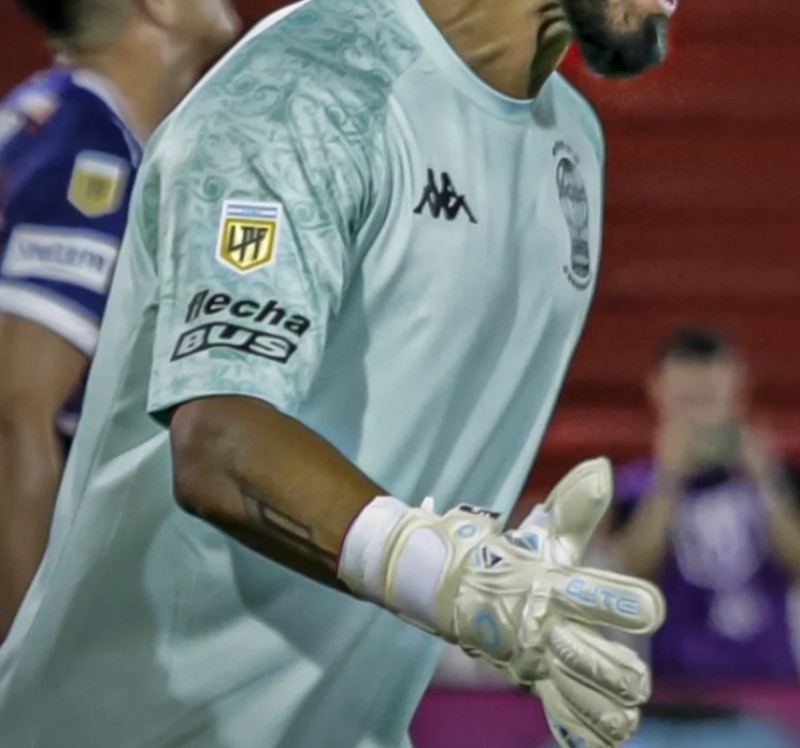 CA Huracán 2025 GK Away Kit