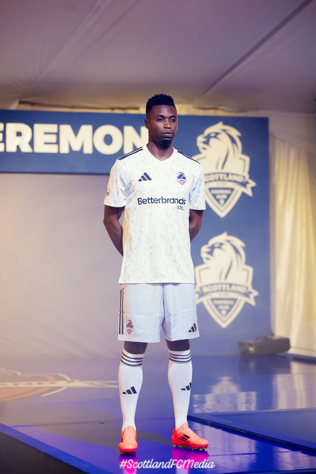 Scotland FC 2025 الطقم الاحتياطي