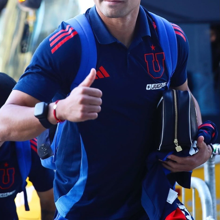 Universidad de Chile 2025 Travel Kit