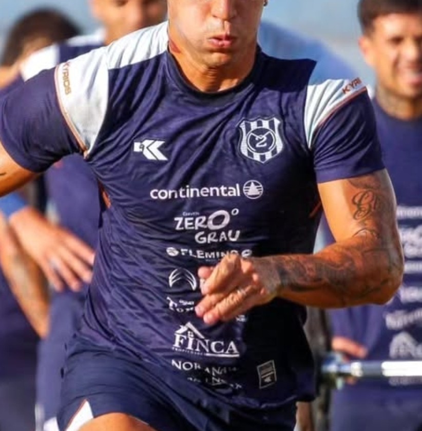 Sportivo 2 de Mayo 2025 Training 2 Shirt