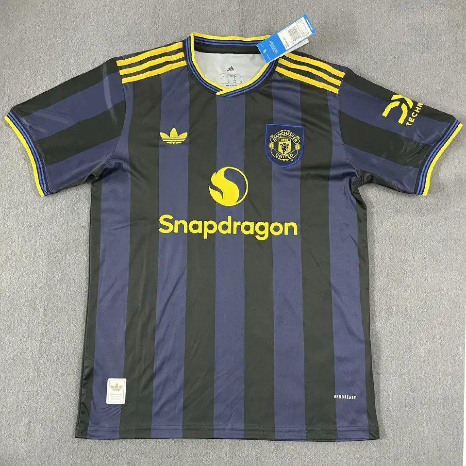 Manchester United 2025-26 Third Kit