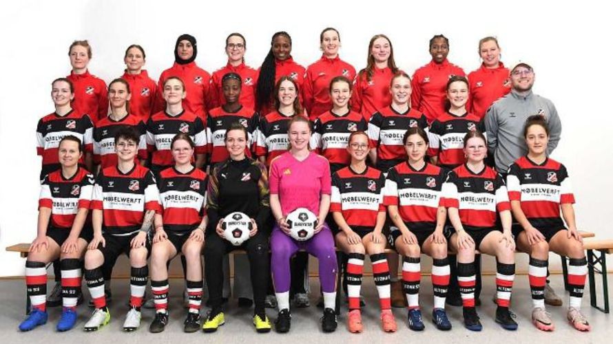 Altona 93 Frauen 2024-25 Home Kit