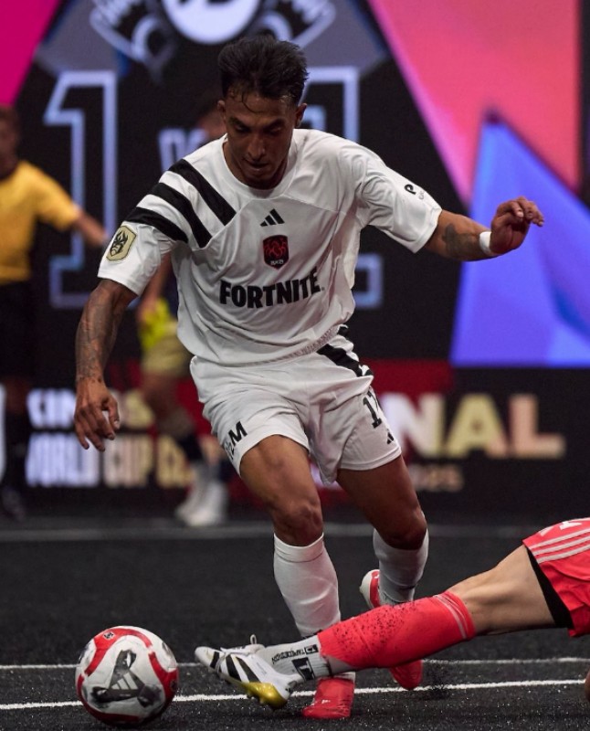 SXB FC 2025 Strój Wyjazdowy