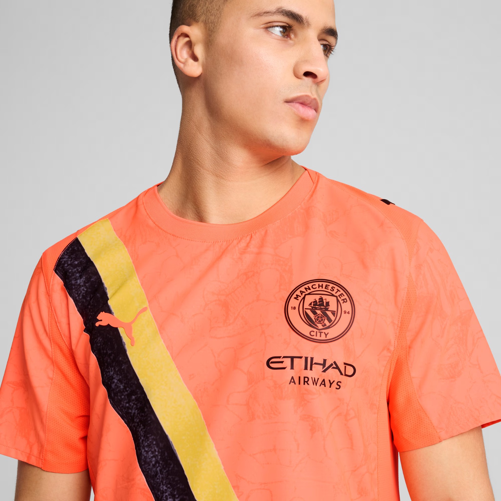 Manchester City 2025 Club World Cup GK Kit