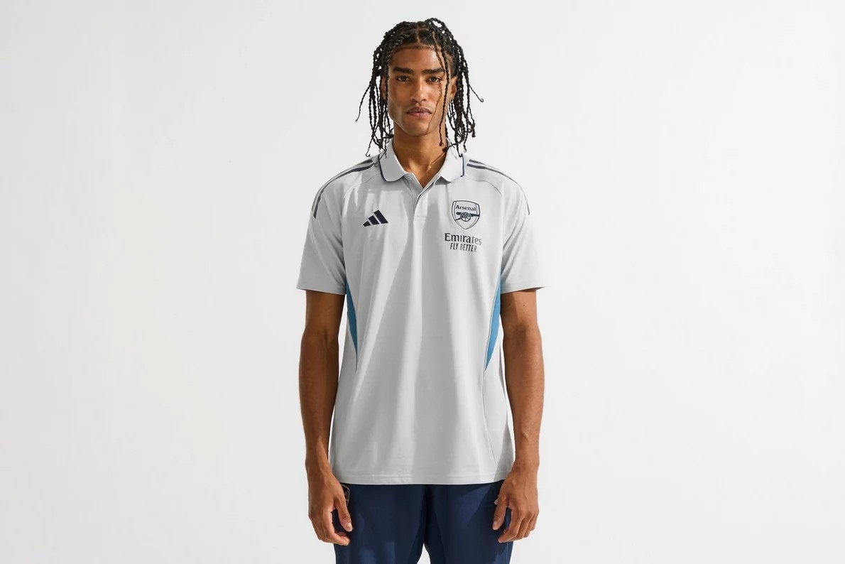 Arsenal FC 2025-26 Travel 5