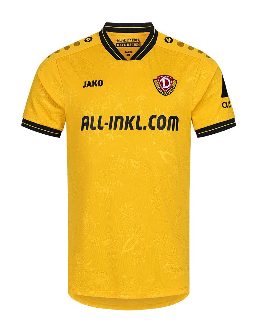 Dynamo Dresden II 2025-26 Kits