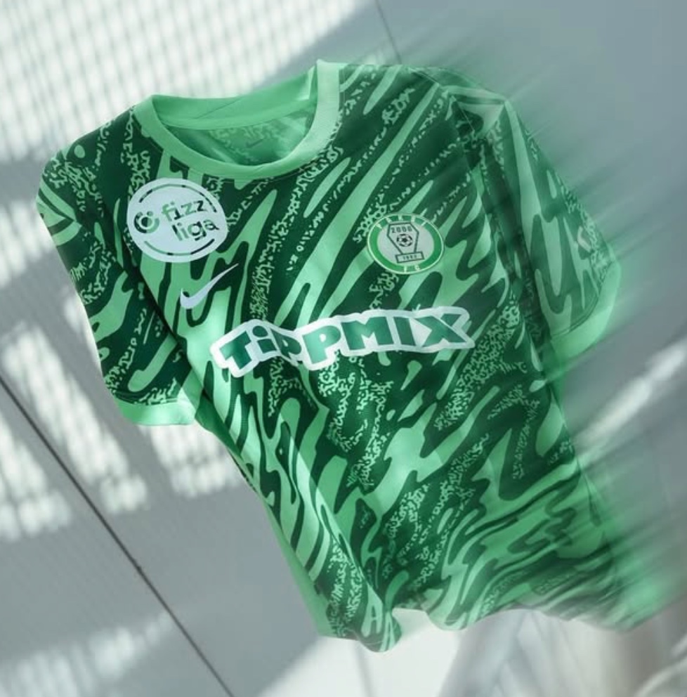 Paksi FC 2025-26 Heimtrikot