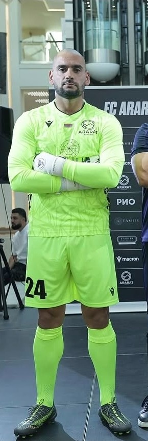 FC Ararat Armenia 2025-26 GK 2 Kit