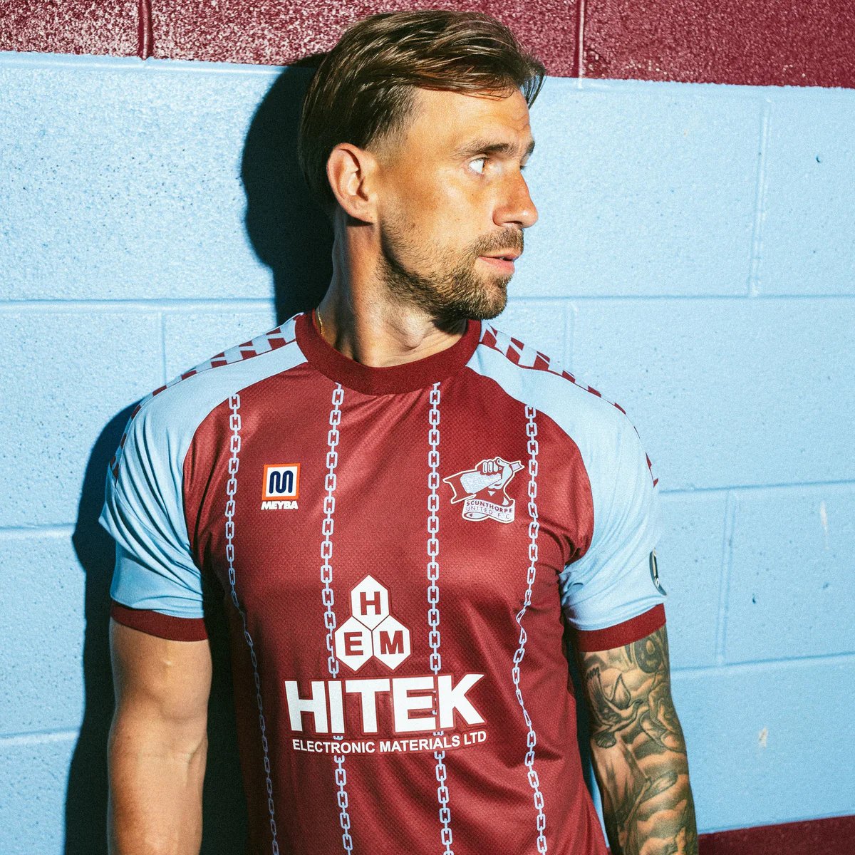 Scunthorpe United 2025-26 Thuistenue