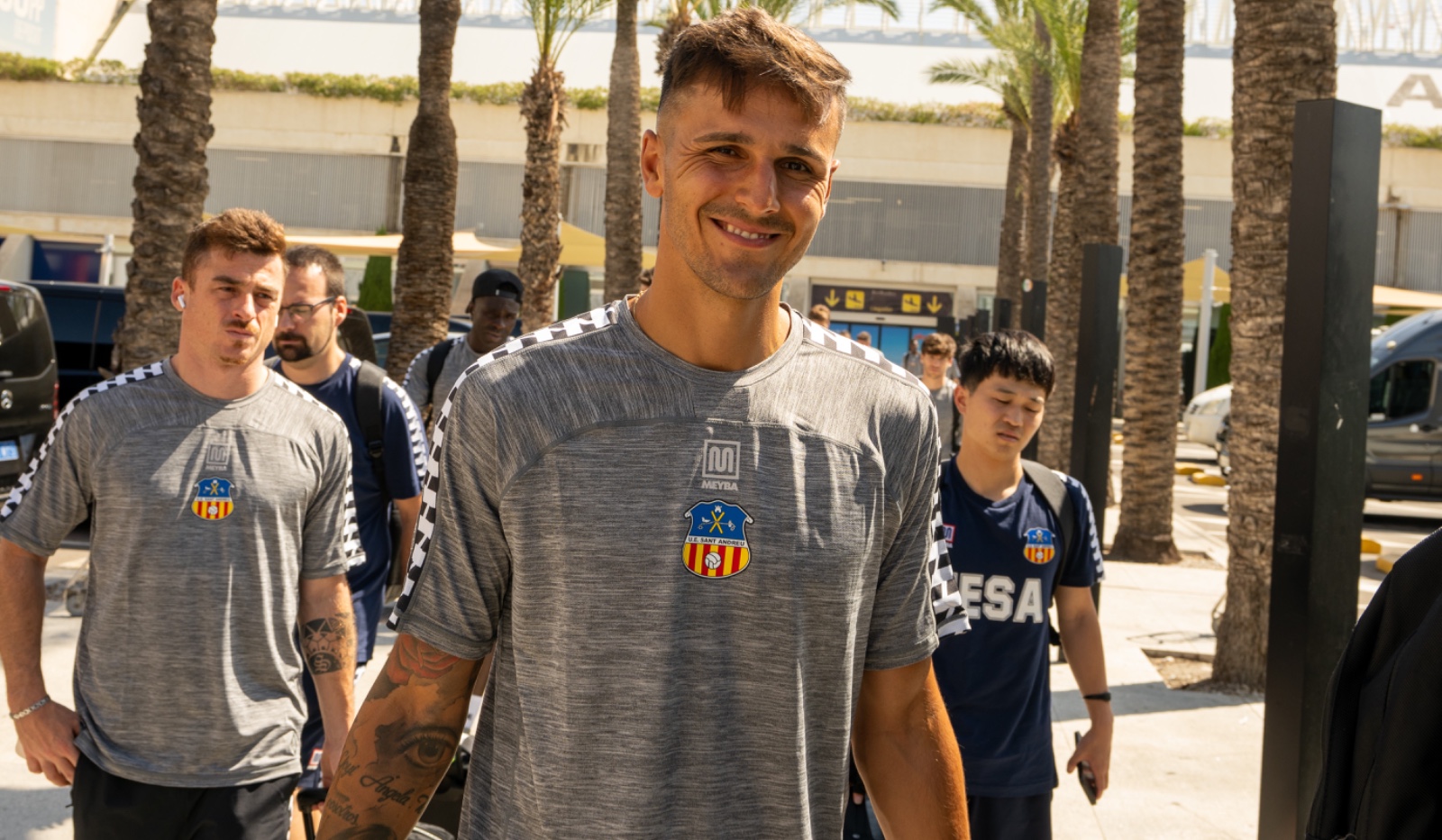 UE Sant Andreu 2025-26 Travel Shirt