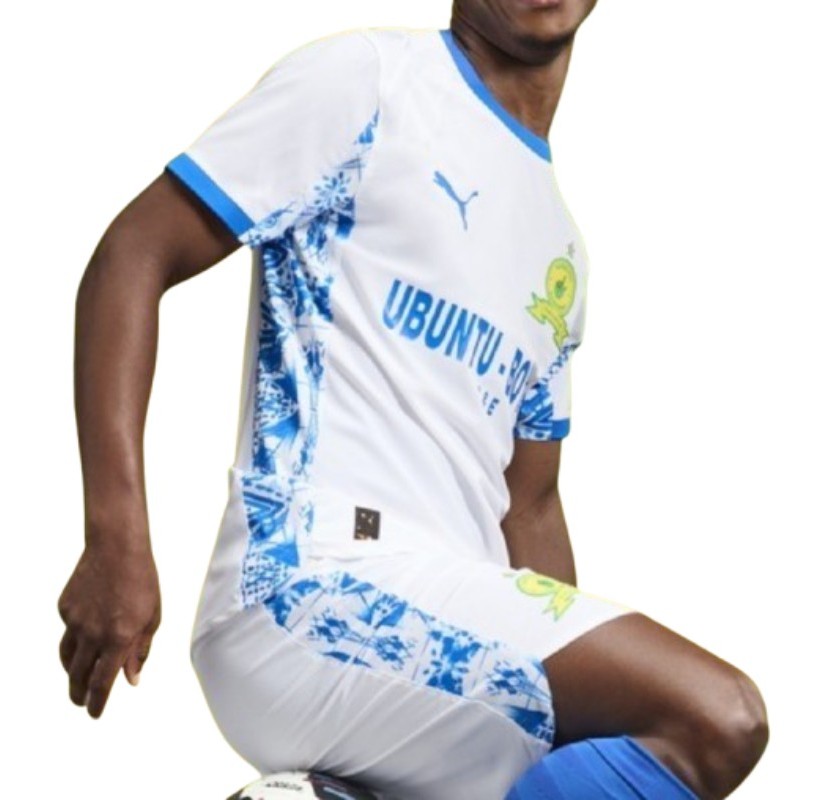 Mamelodi Sundowns 2025-26 Away Kit