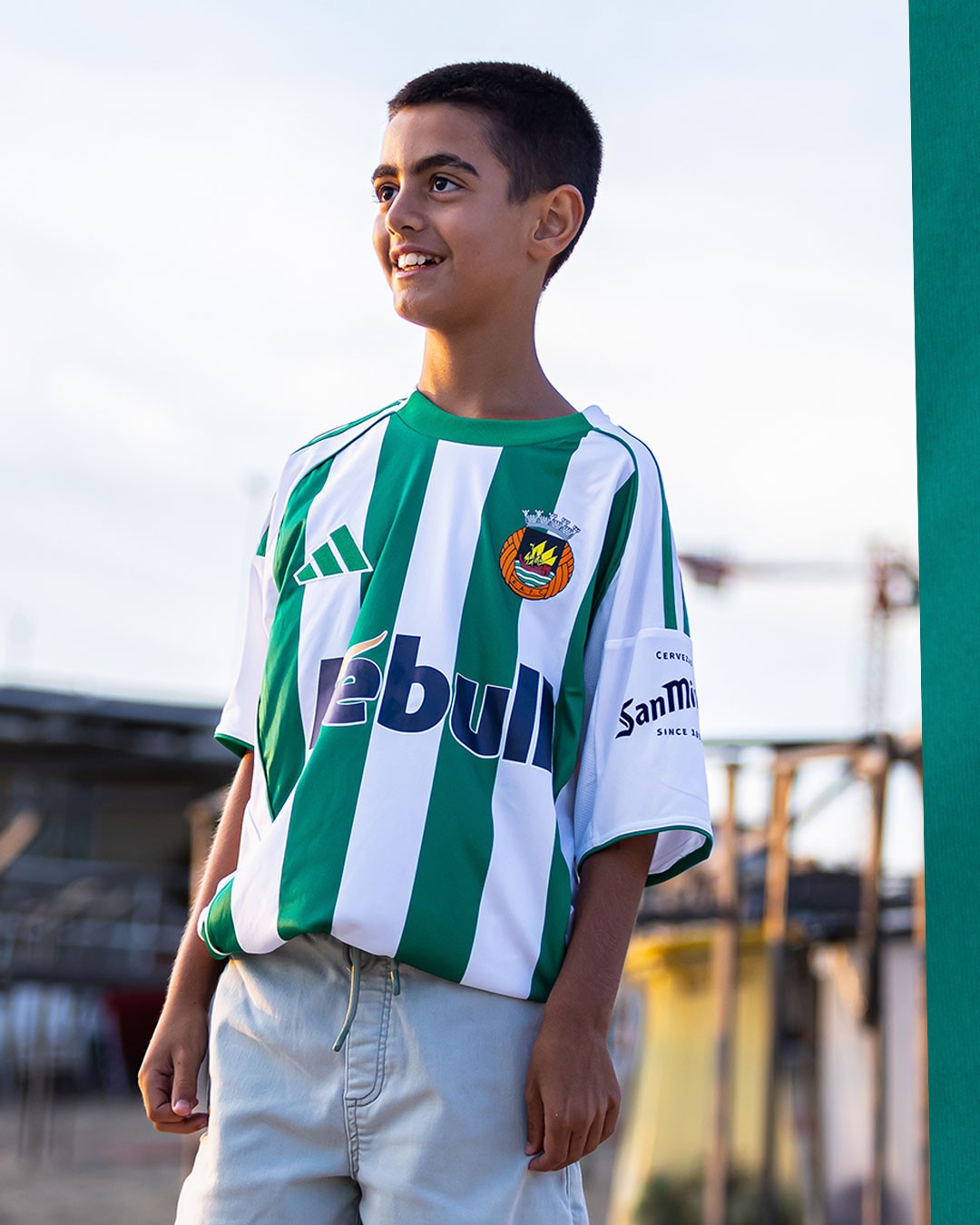 Rio Ave 2025-26 Home Kit