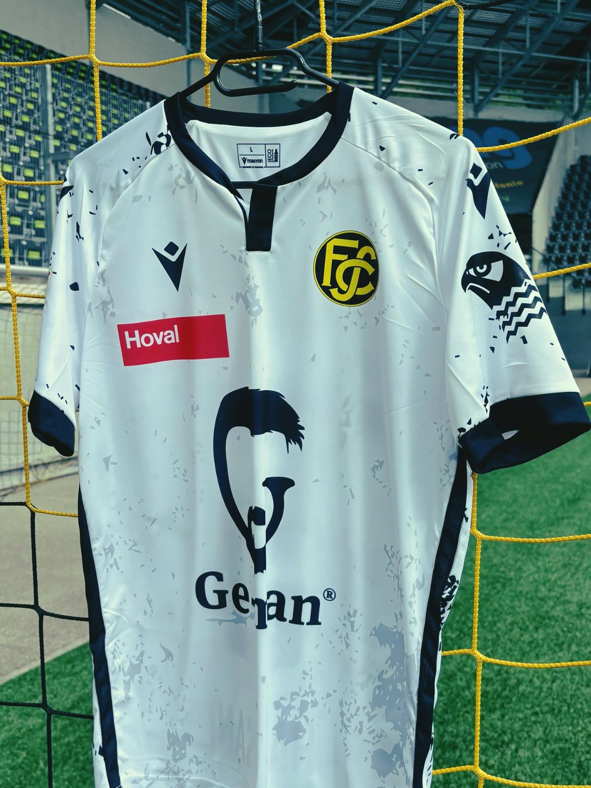 FC Schaffhausen 2025-26 Auswärts-Trikot