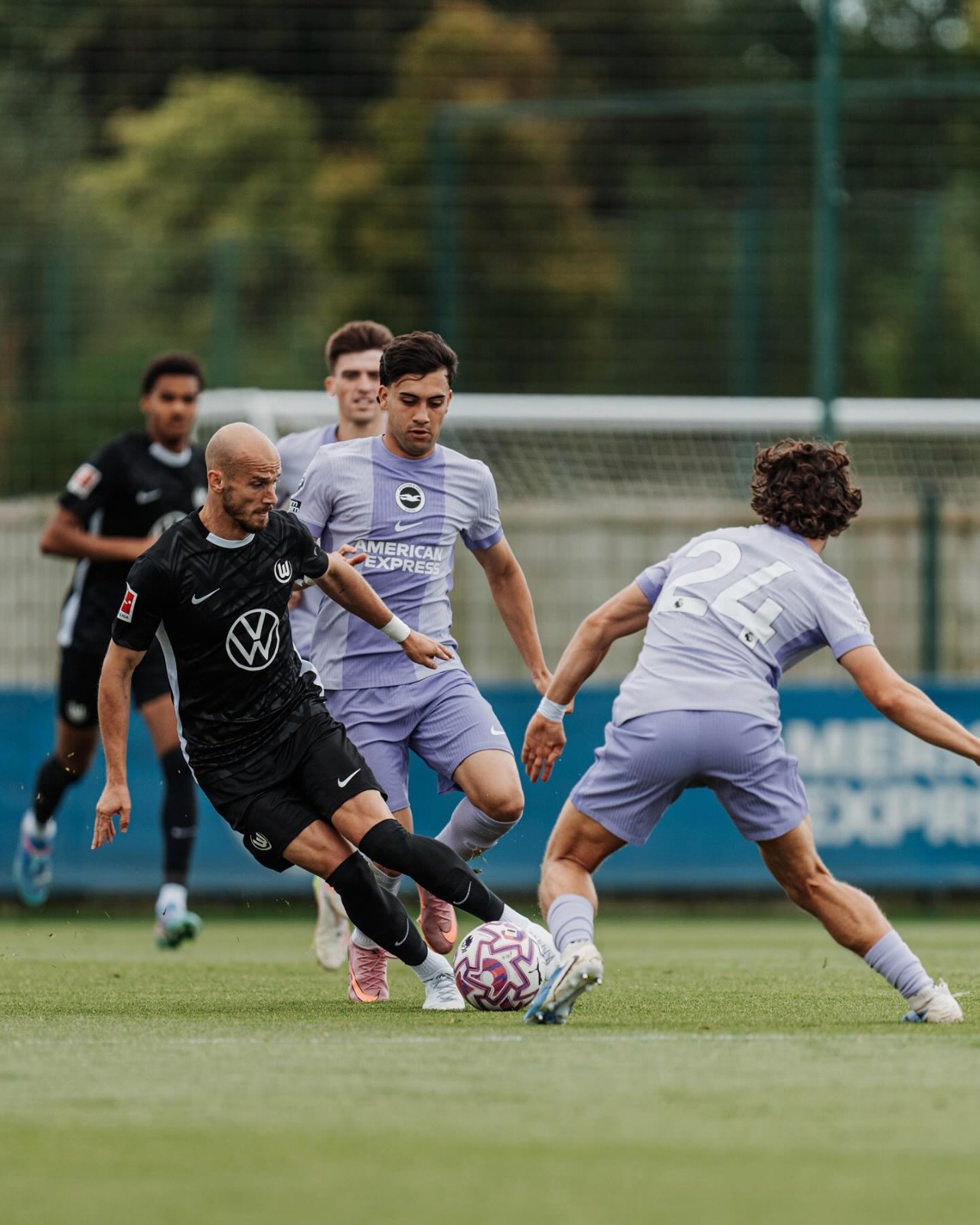 VfL Wolfsburg 2025-26 Third Kit