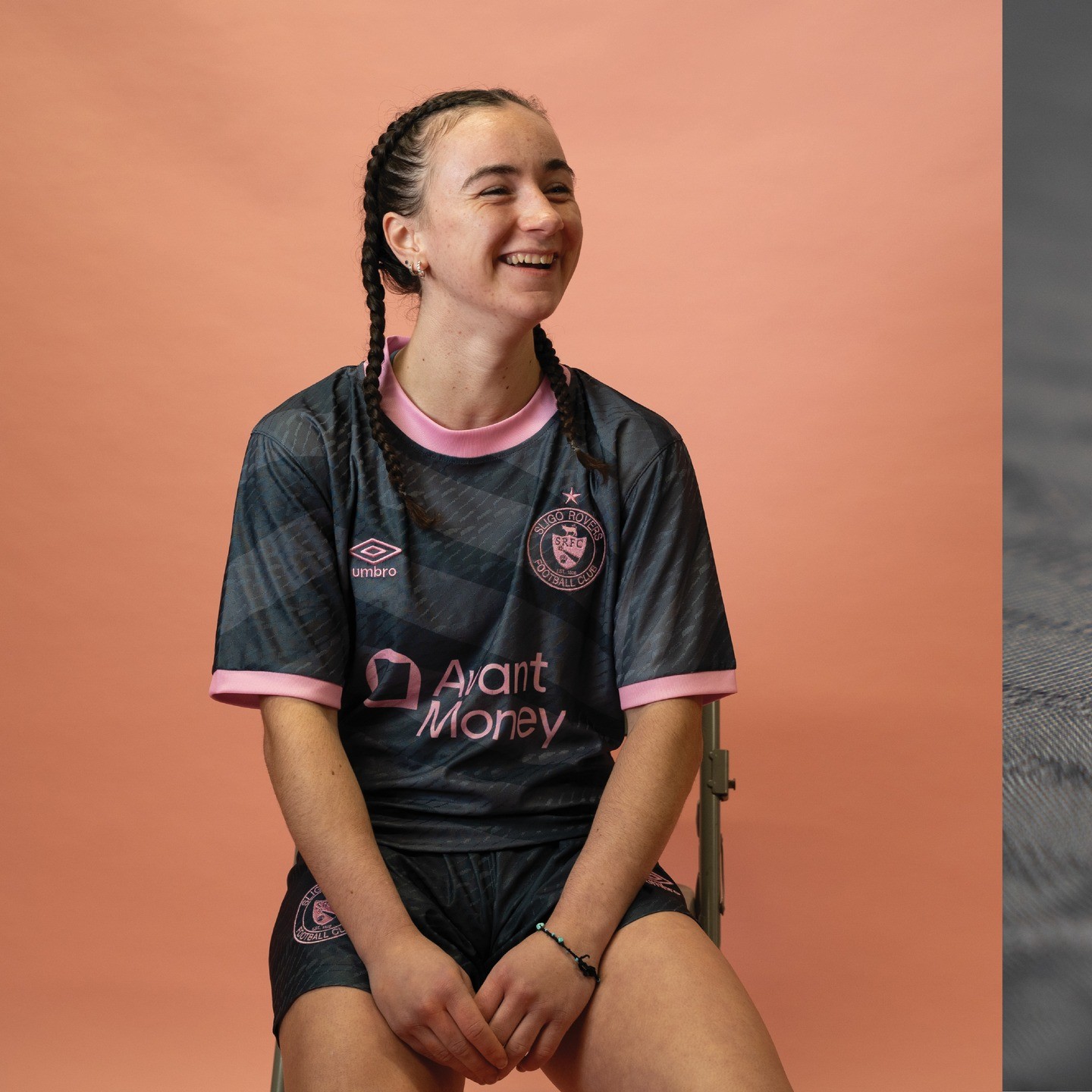 Sligo Rovers 2025 GK Pink October Kit